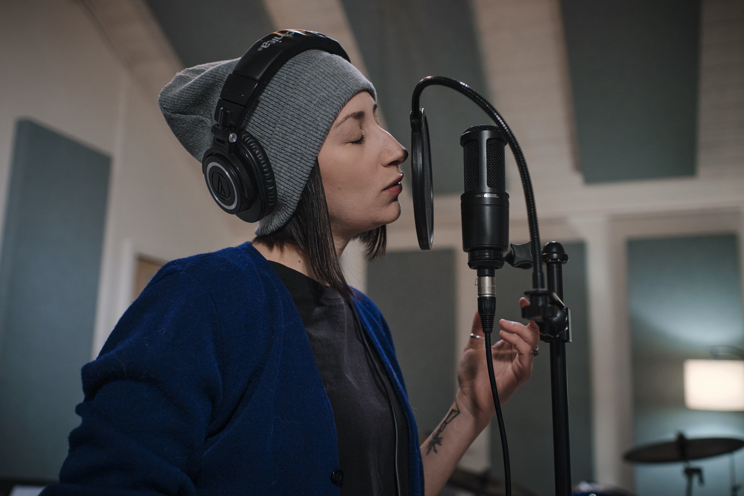 Recording Vocalist - Eleni Thompson